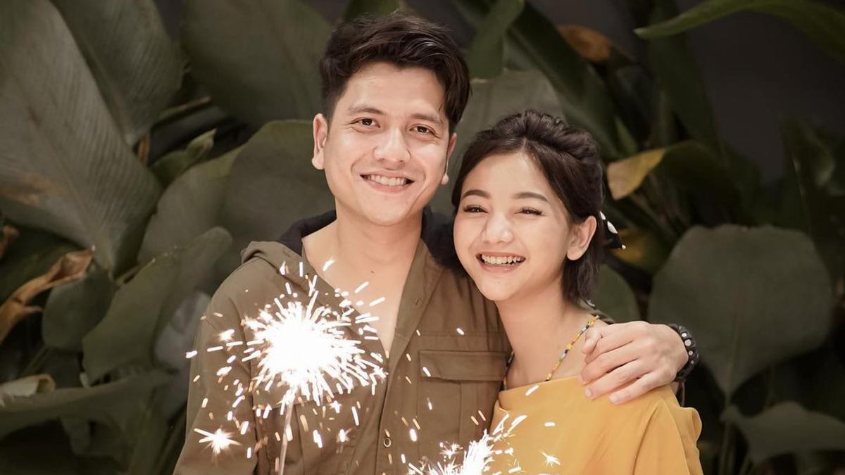 Glenca Chysara dan Rendi Jhon Siap Naik Pelaminan, Intip 9 Potret ...