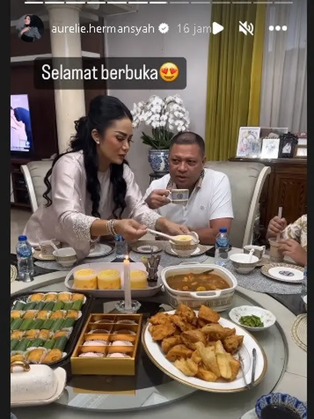6 Potret Atta Halilintar dan Aurel Buka Puasa Bersama Krisdayanti - Raul Lemos, Izin Pamit ...