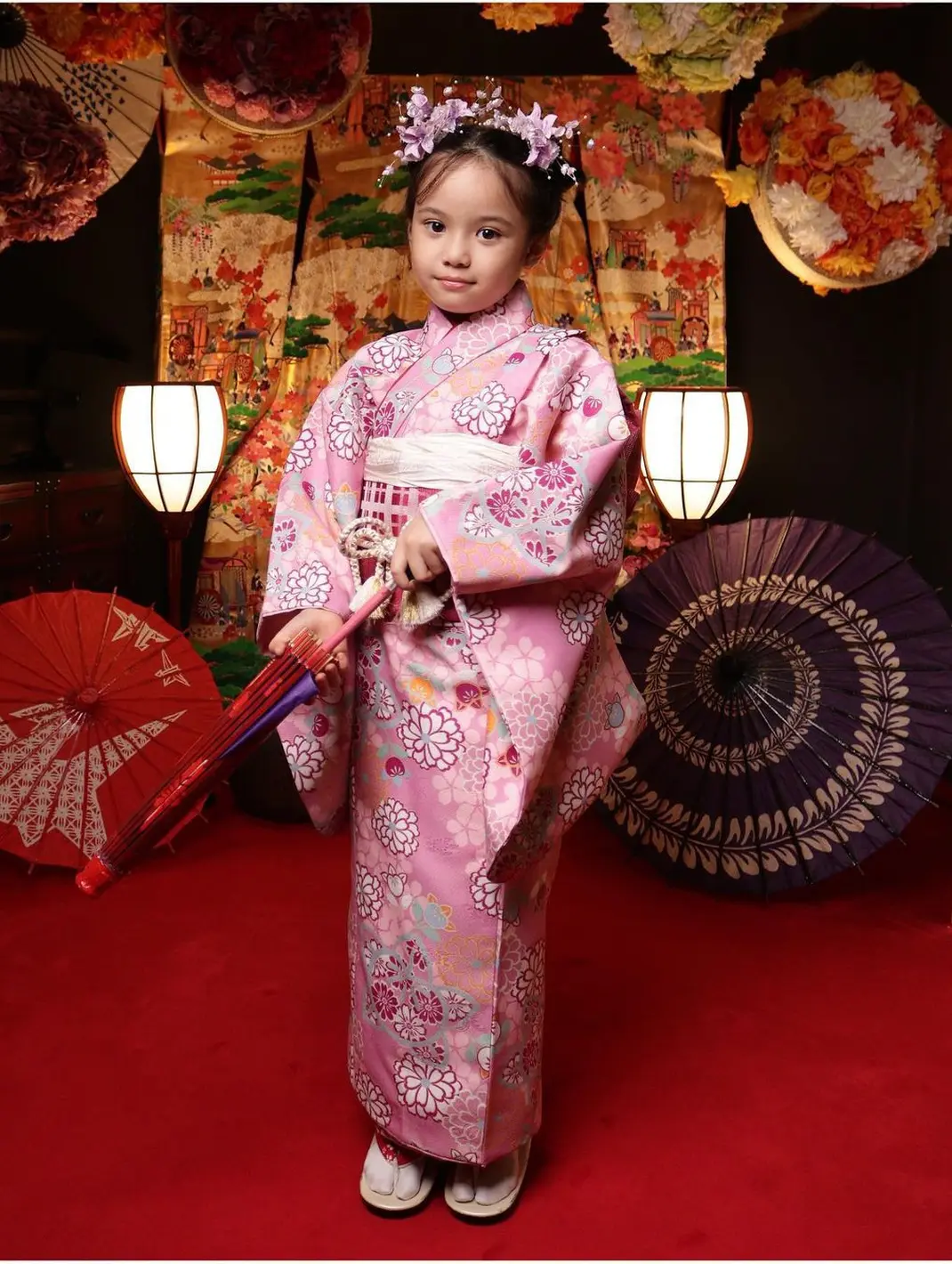 6 Potret Gading Marten, Gisella Anastasia, dan Gempi Kompak Pakai Kimono di Pemotretan Terbaru ...