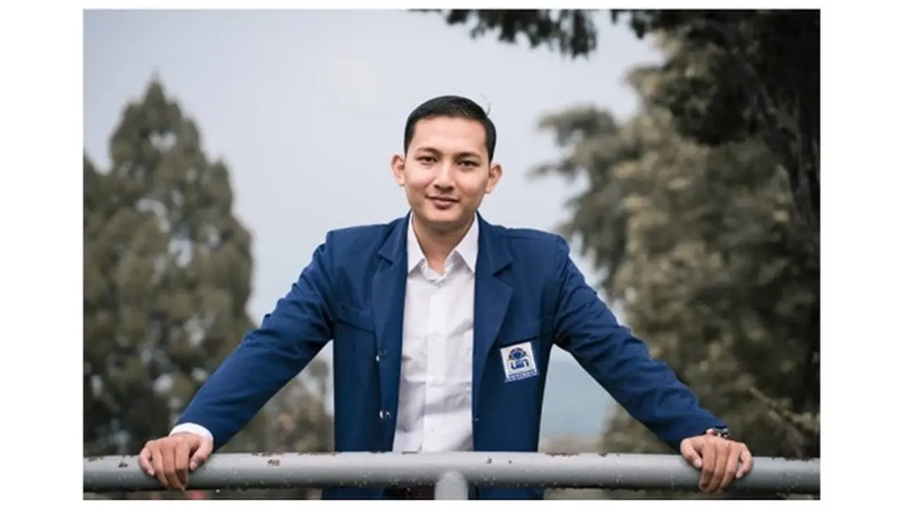 6 Potret Sultan Rivandi Ketua Dewan Mahasiswa UIN Syarif Hidayatullah ...