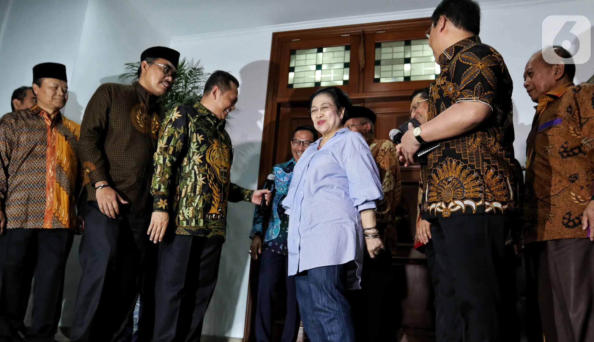 FOTO: Pimpinan MPR Undang Megawati ke Pelantikan Jokowi - Foto Liputan6.com