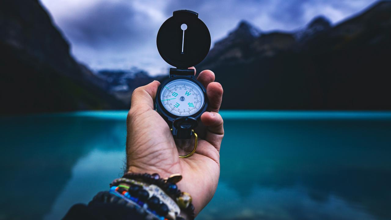 Cara Membaca Kompas dengan Tepat, Jadi Penyelamat Saat Darurat