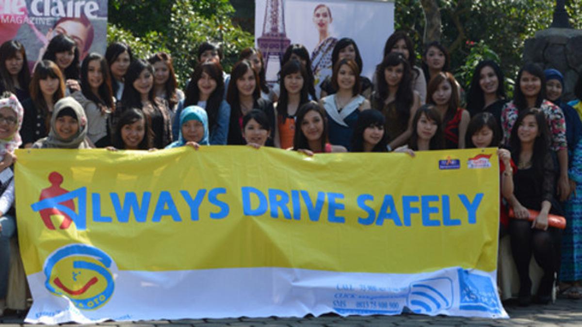 Always Drive Safely ‘Sentuh’ Wanita Surabaya - Berita Otosia.com