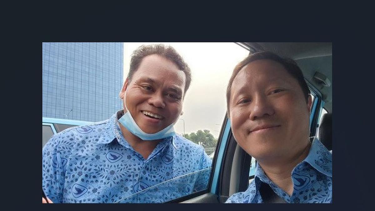 Momen Kocak CEO Blue Bird Nyamar Jadi Sopir Taksi Seharian - Bisnis ...