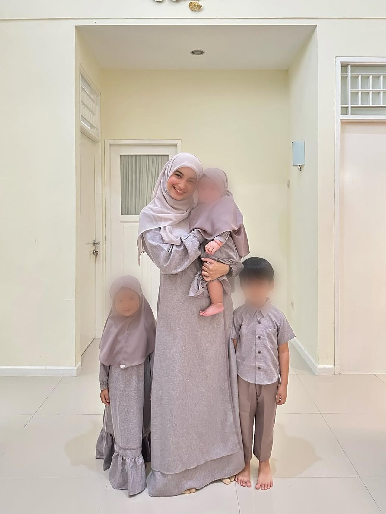 6 Potret Cut Intan Nabila Bareng Tiga Buah Hati, Resmi Cerai dan Dapat ...