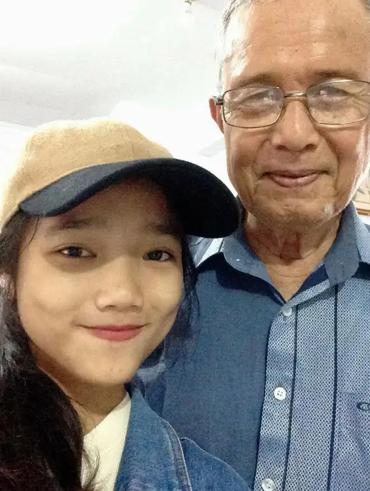 Kakek Fuji Meninggal Dunia, Ini Potret Kenangan Mereka yang Jarang Bertemu - Foto Liputan6.com