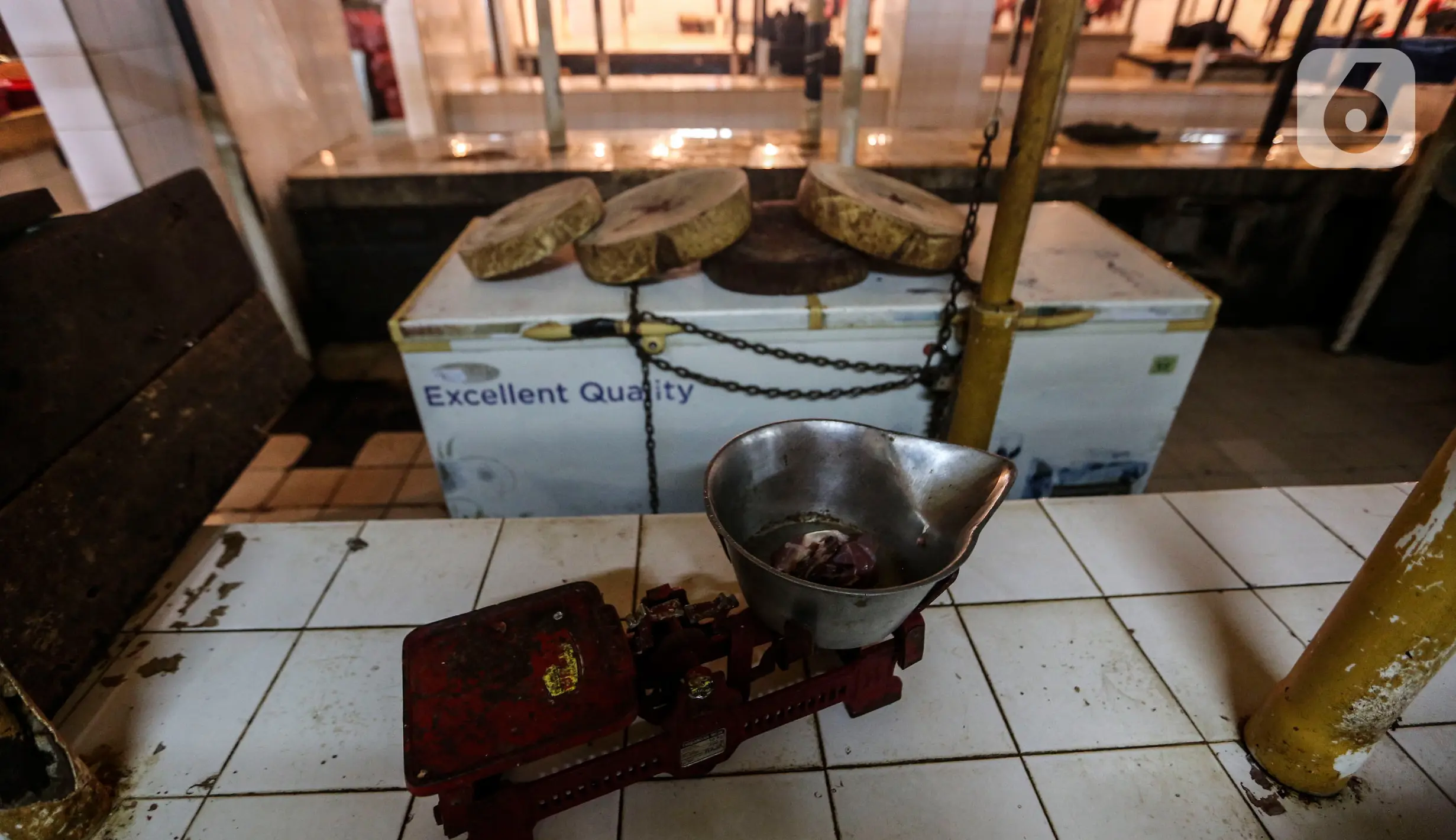 FOTO: Potret Lapak Kosong Pedagang Daging - Foto Liputan6.com