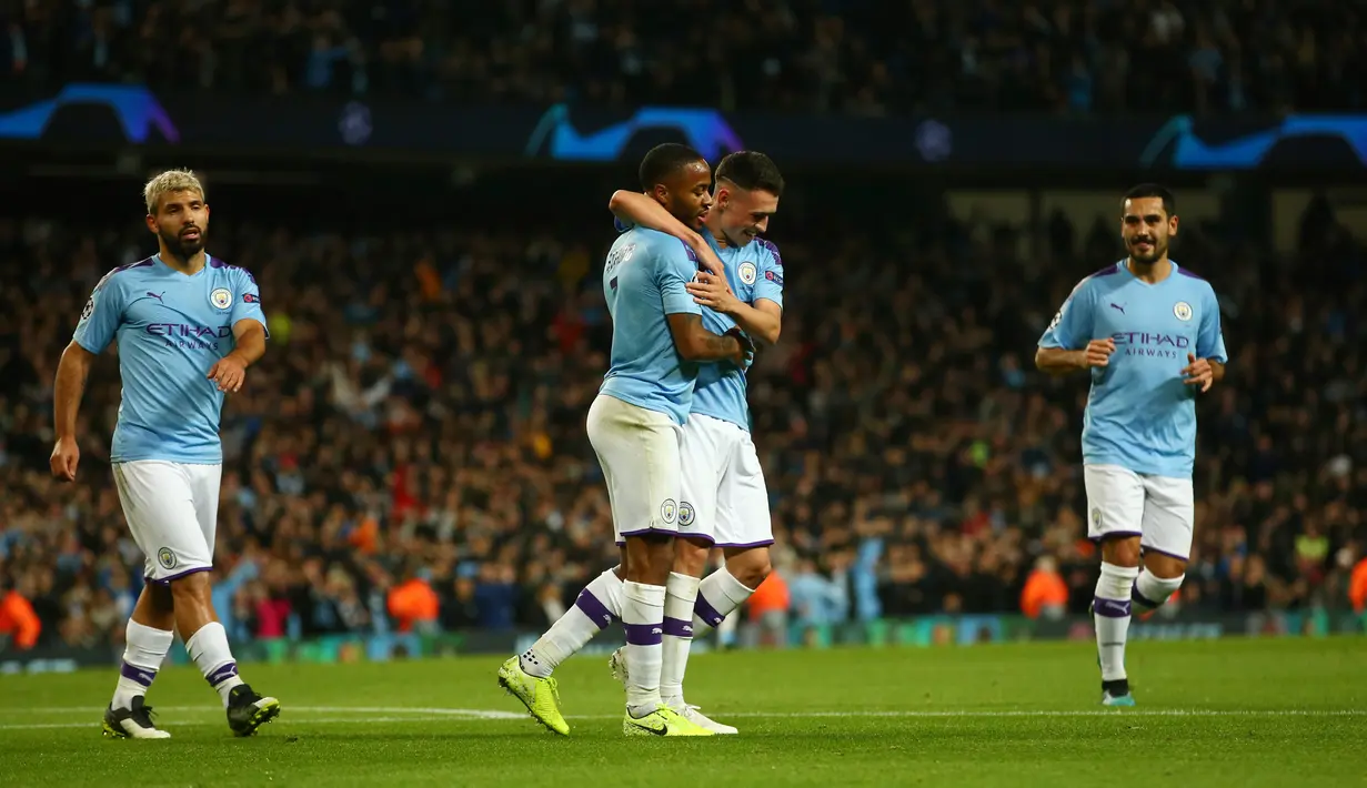 FOTO: Raheem Sterling Hattrick, Manchester City Bantai Atalanta 5-1 ...