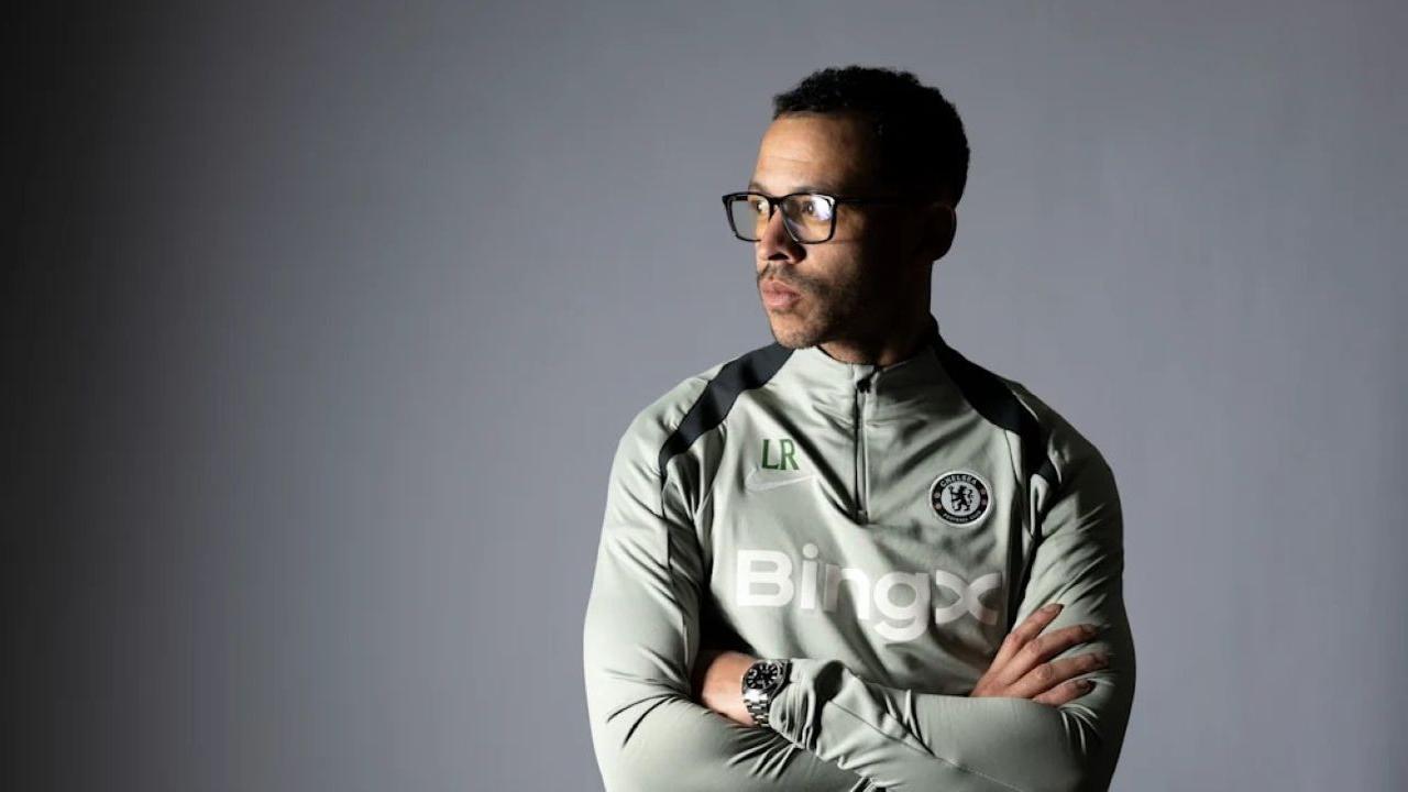 Chelsea Siapkan 4 Kandidat Pengganti Liam Rosenior: Nama Fabregas Muncul