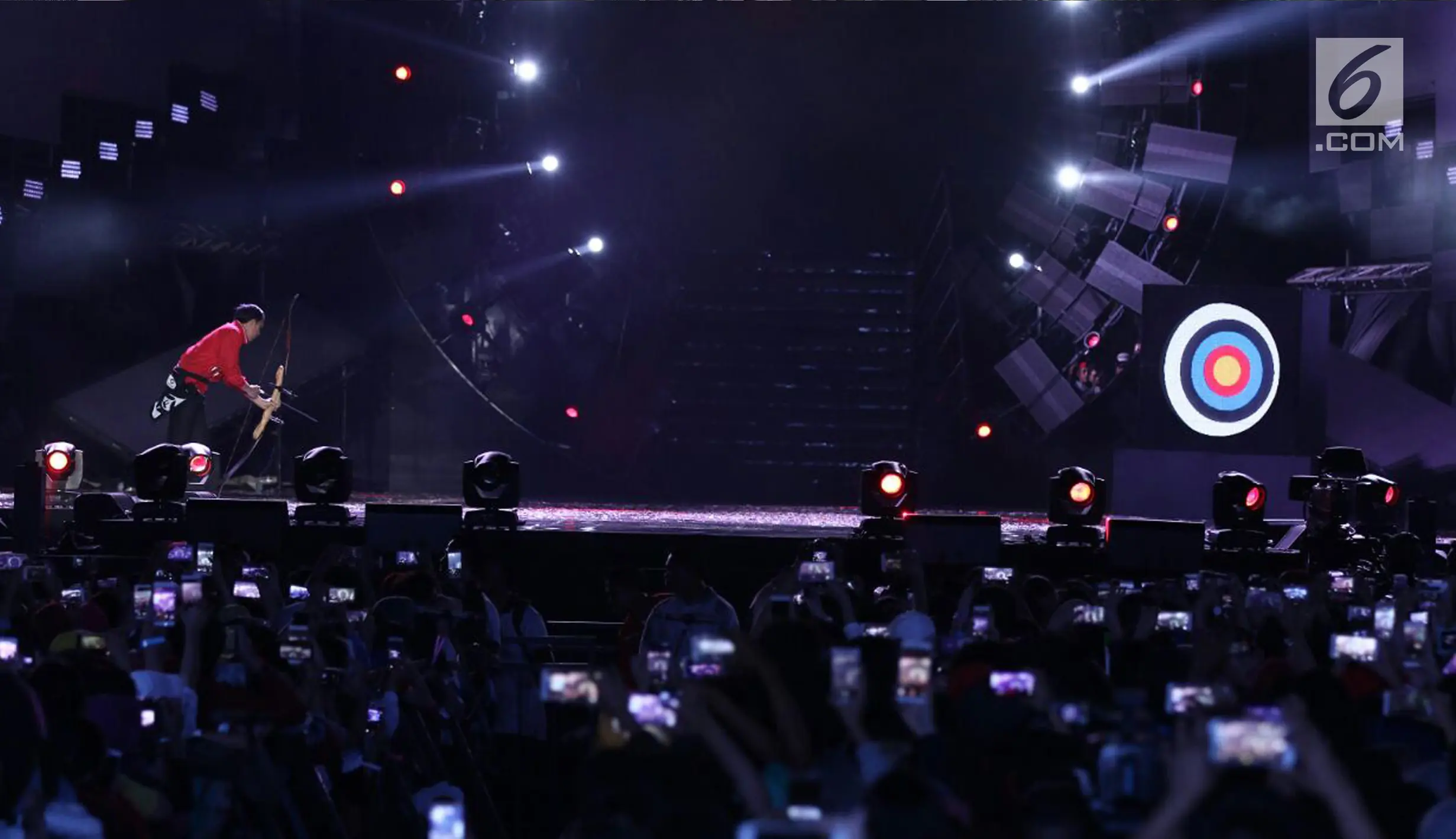 PHOTO: Tandai Hitung Mundur Asian Games 2018, Jokowi Menancapkan Anak ...