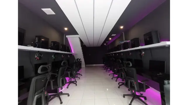 7 Potret Game Center Milik Arafah Rianti, Jadi Pasif Income yang ...