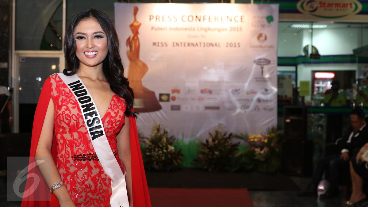 Jelang Miss International, Chintya Fabyola Kepoin Kontestan Lain