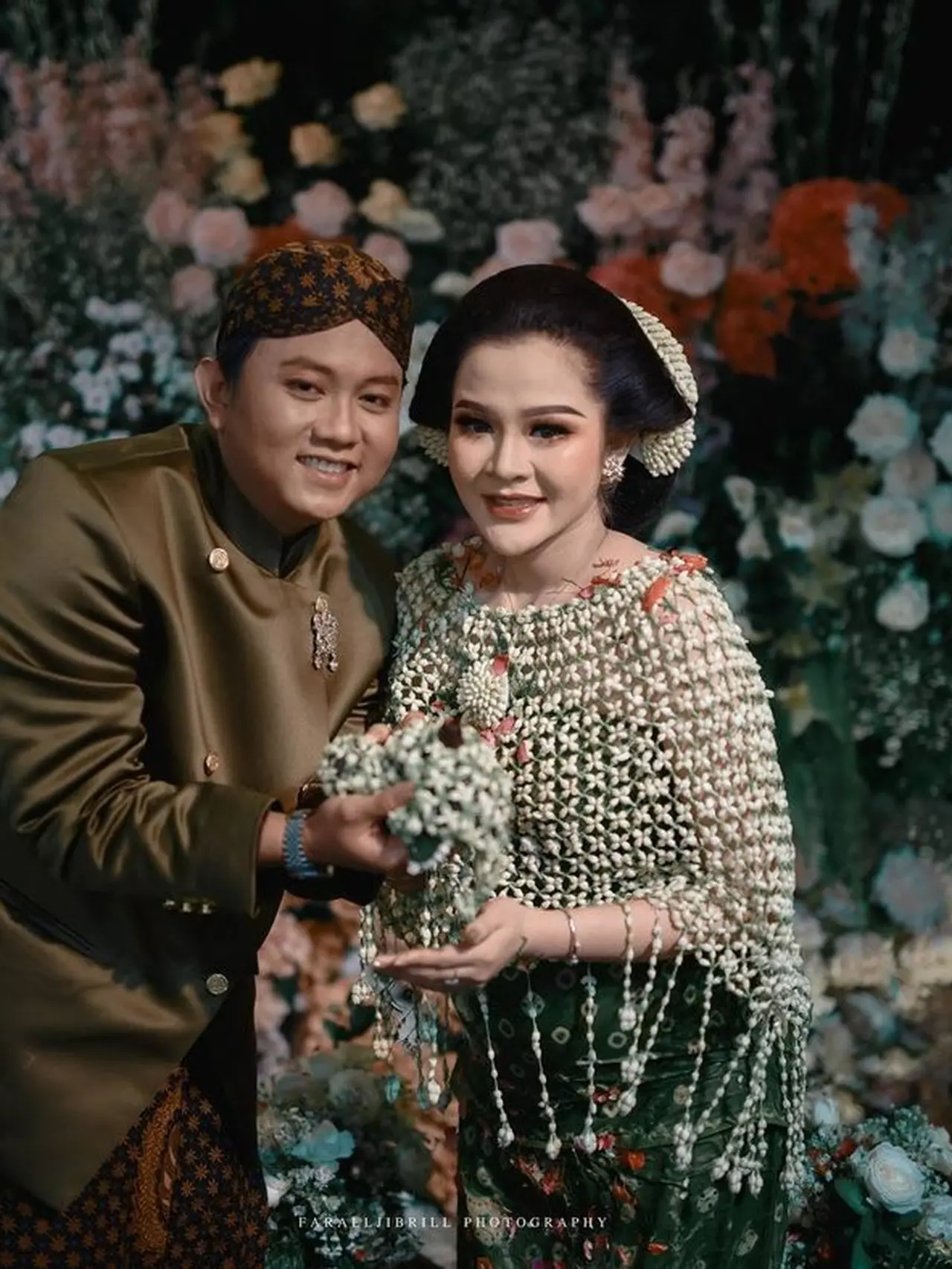 7 Momen Mitoni Kehamilan Bella Bonita Istri Denny Caknan Ini Tampil ...