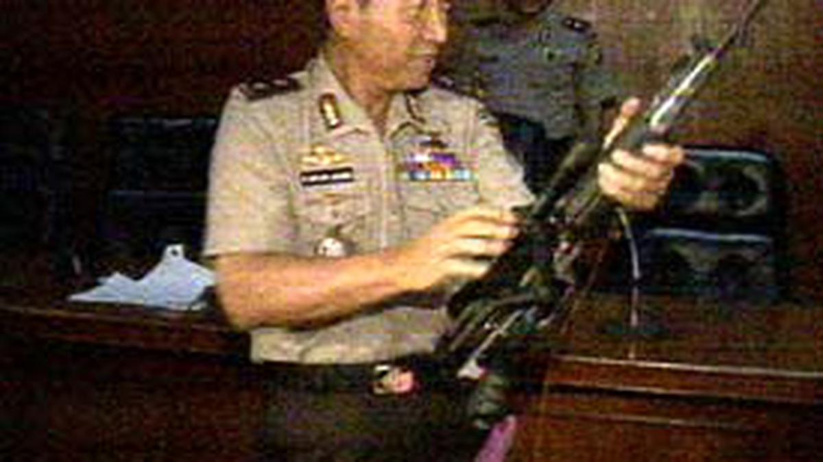 Polda Metro Menyita Puluhan Senjata Api Ilegal - News Liputan6.com