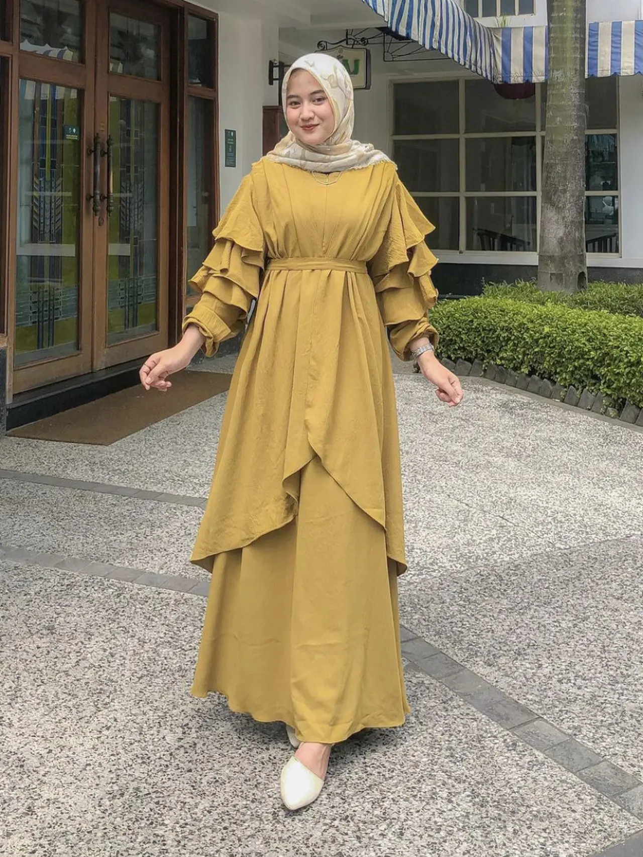 5 Model Baju Lebaran Wanita, Tampil elegan dan Modis di Tahun 2024 ...