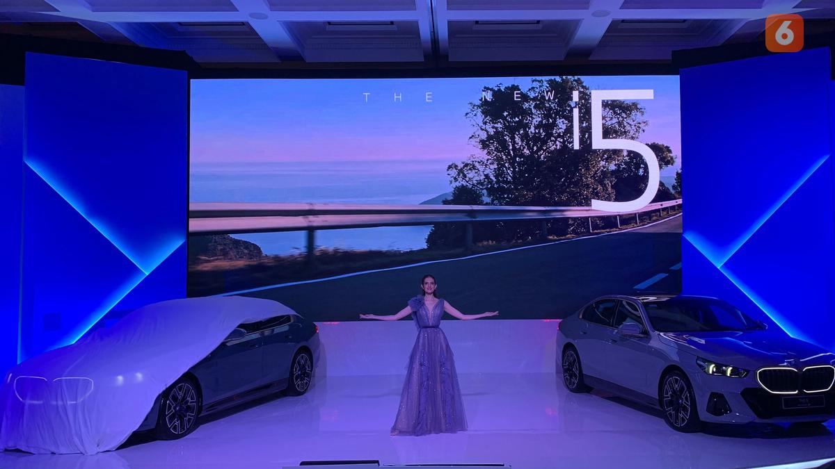 Mobil Listrik BMW i5 Meluncur di Indonesia, Harga Masih Dirahasiakan