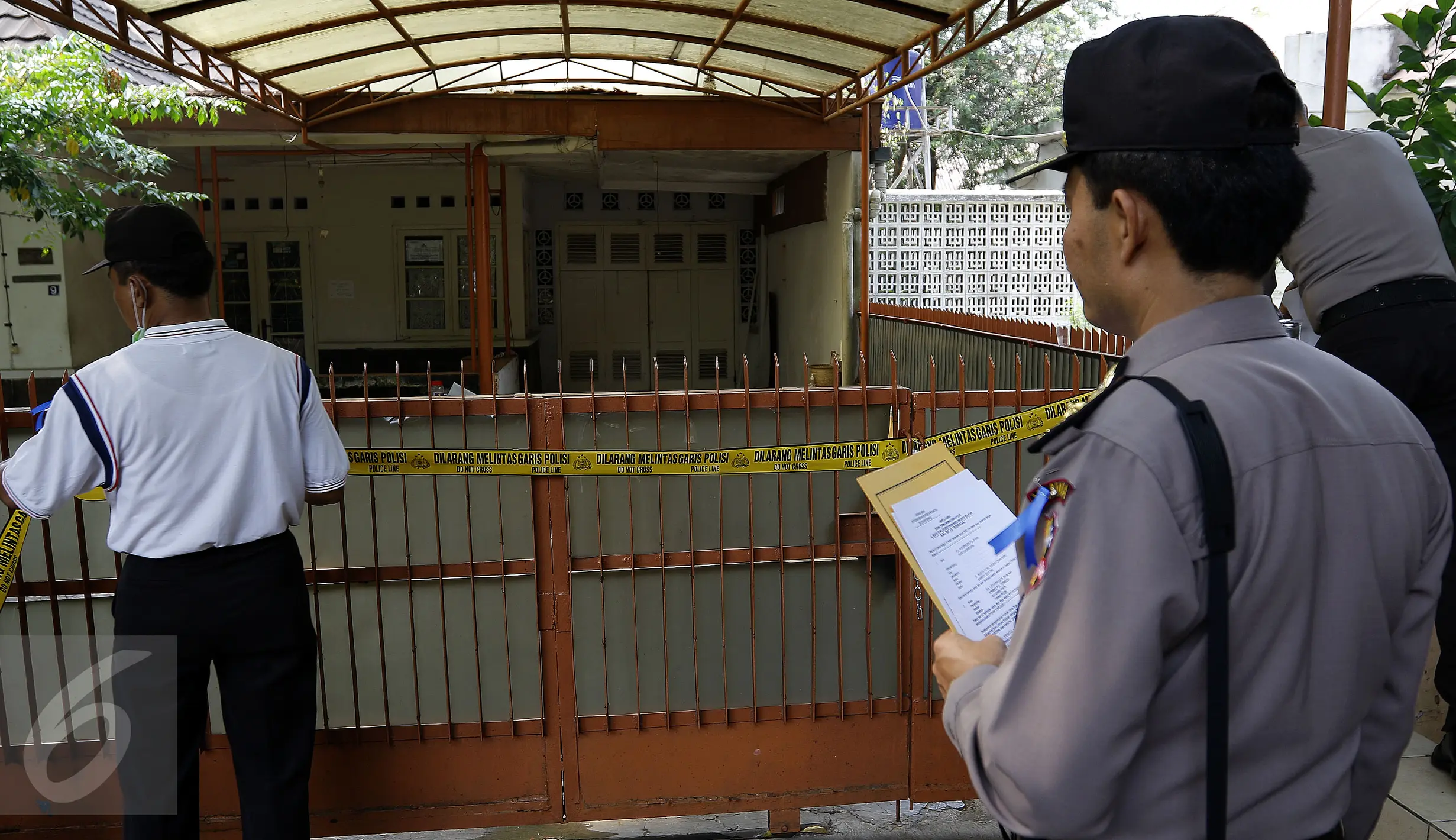 Rumah Dinas Perwira Tinggi Polri Ditertibkan - Foto Liputan6.com