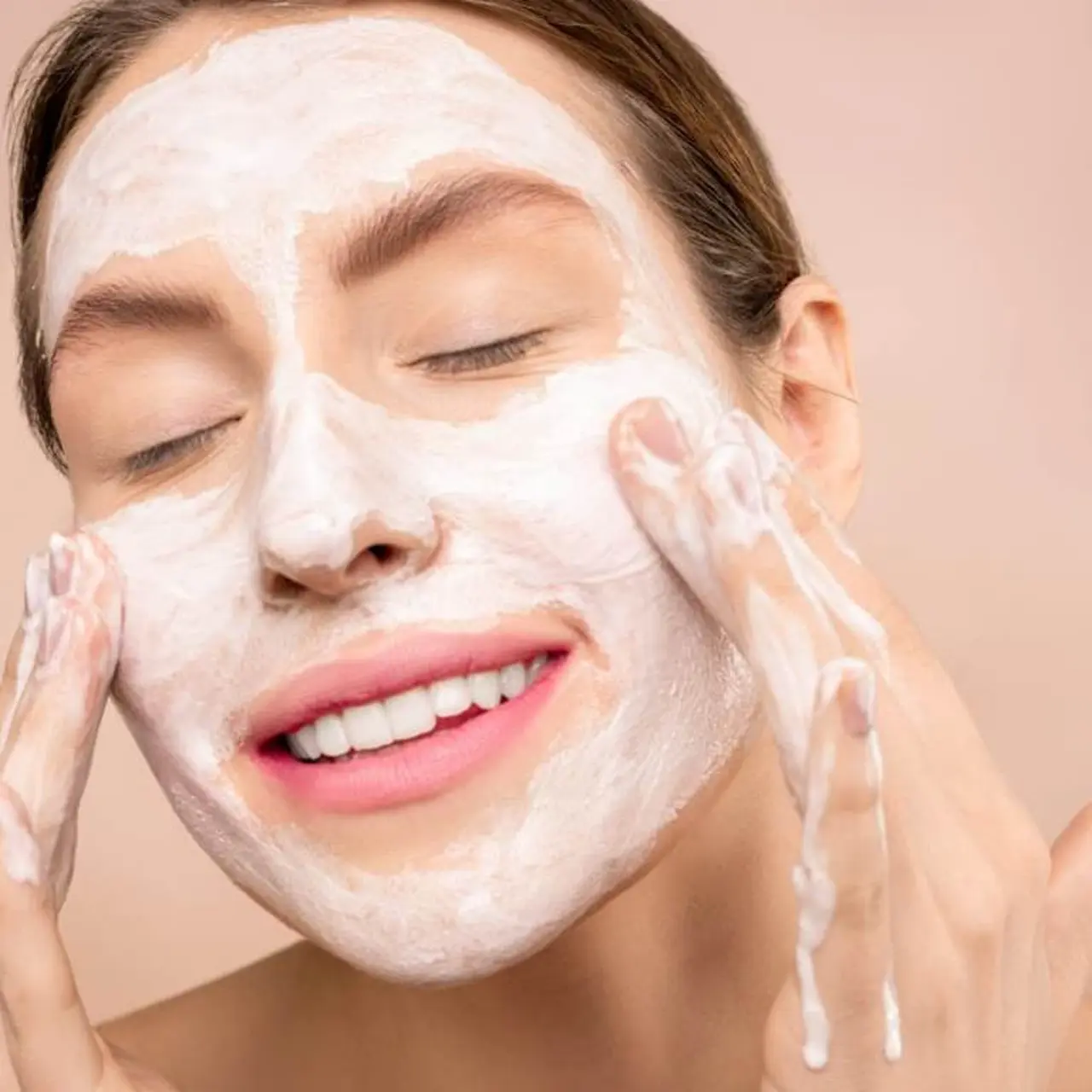 14 Cara Merawat Kulit Wajah agar Tetap Sehat, Ketahui Tips dan Triknya - Hot Liputan6.com