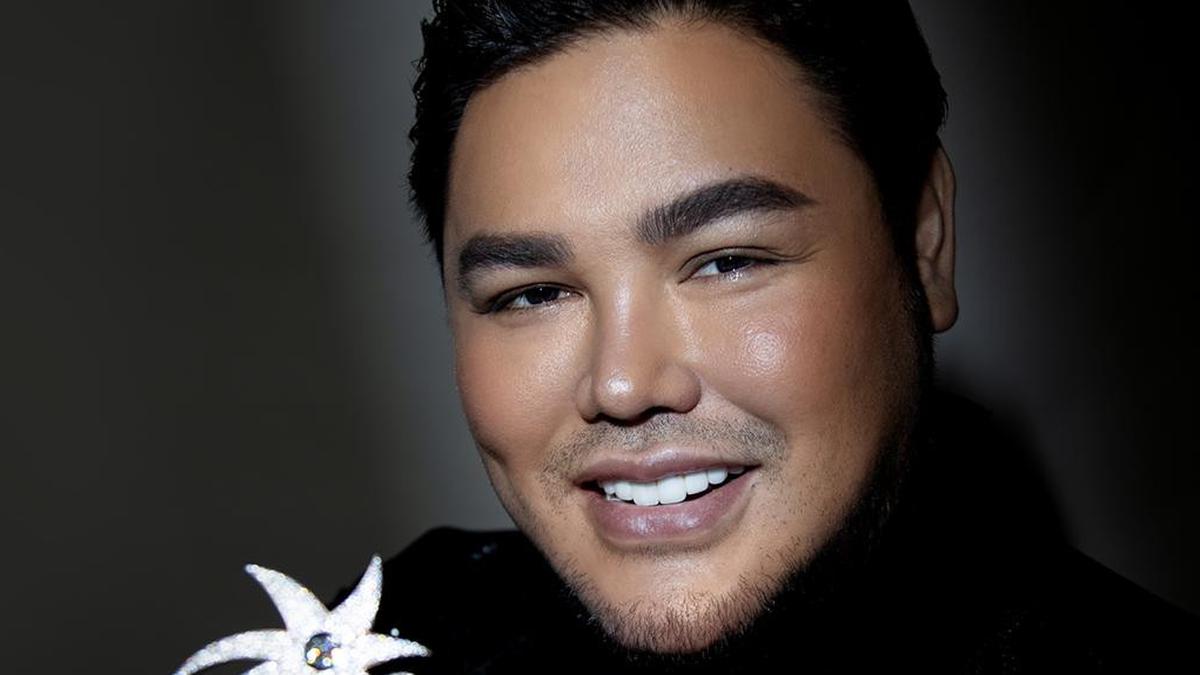 Ivan Gunawan, Ida Royani dan Itang Yunasz Ramaikan ii-Motion 2021 ...