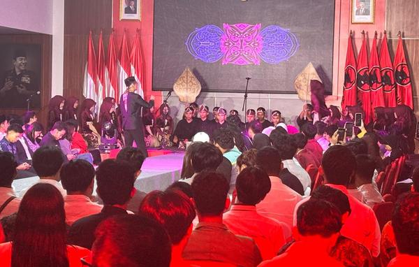 Mengungkap Fakta Jin Azazil, Pemimpin Malaikat yang Berubah Jadi ...