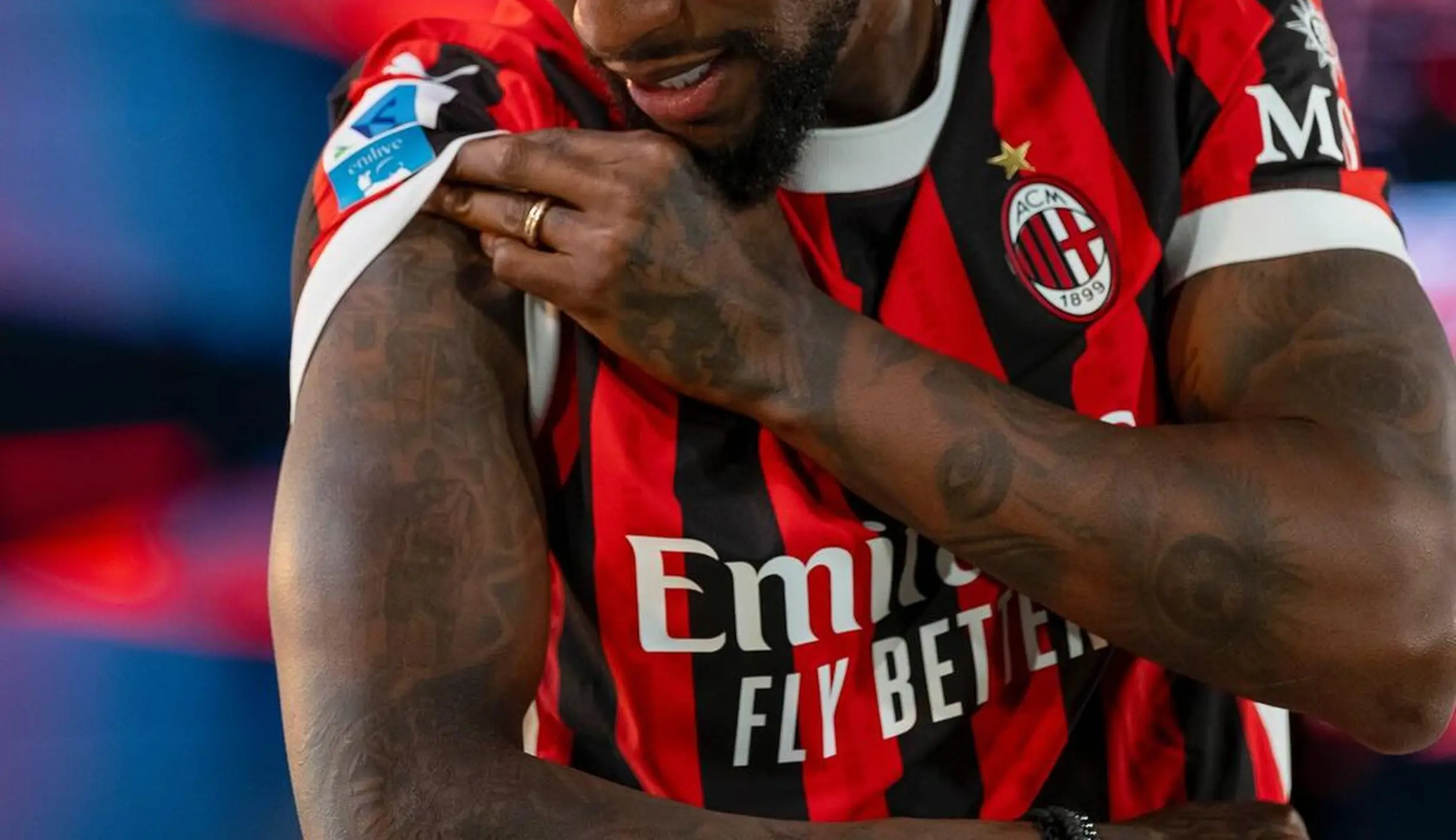 Emerson Royal Resmi Berlabuh ke AC Milan - Foto Liputan6.com
