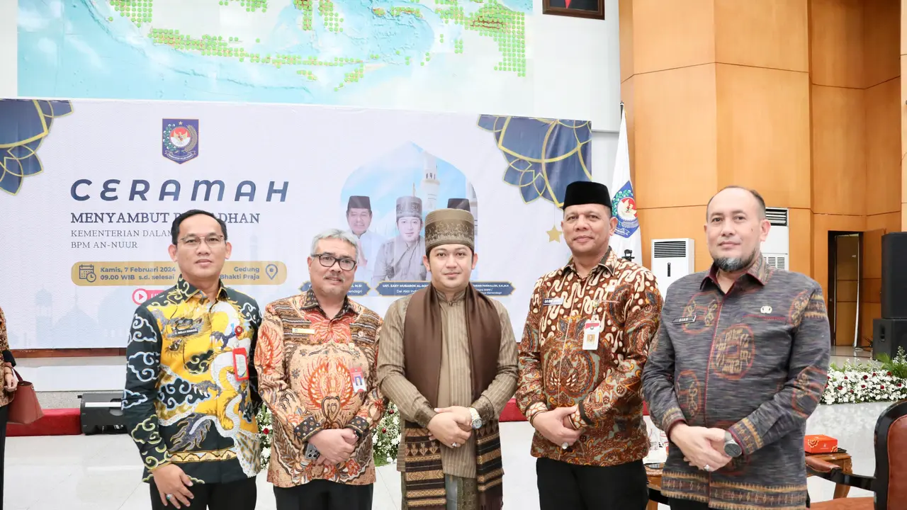 Kemendagri Gelar Acara Siraman Rohani bagi Pegawai Sambut Bulan Suci ...