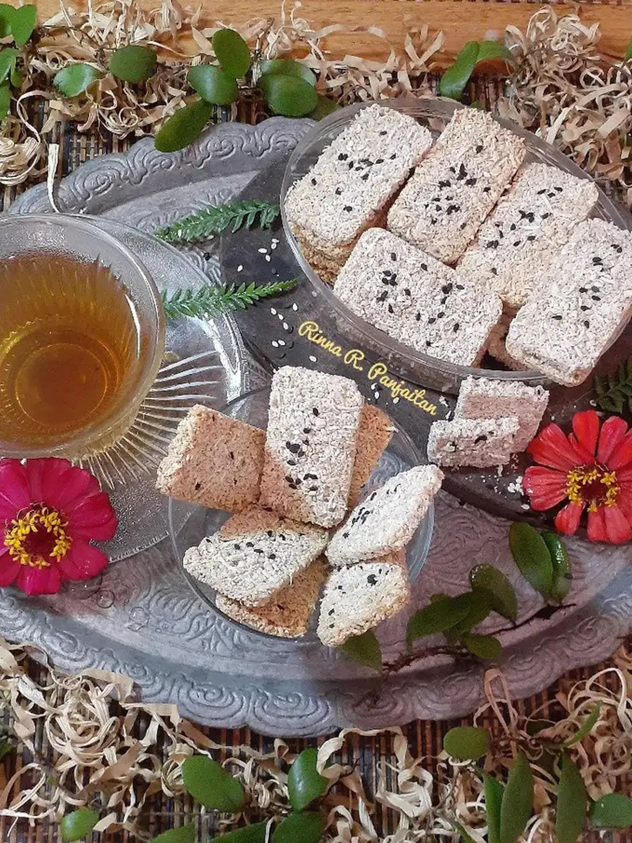 Cara Membuat Sagon Kelapa dengan Rasa Khas yang Legendaris - Citizen6 ...