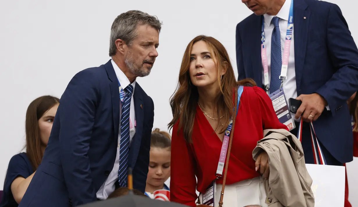 Deretan Anggota Kerajaan Eropa di Pembukaan Olimpiade Paris 2024 - Foto ...