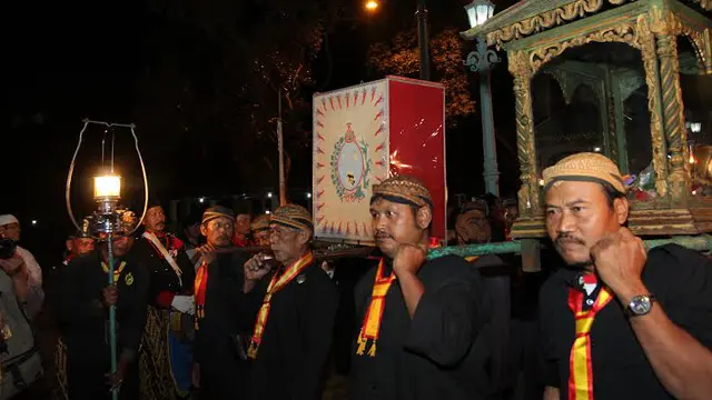 Malam Selikuran Sambut Lailatul Qadar di Keraton Surakarta - Ramadan Liputan6.com