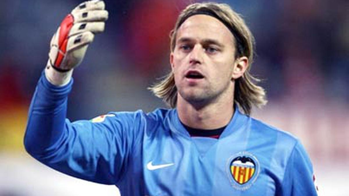 Hildebrand Diminta Tinggalkan Valencia