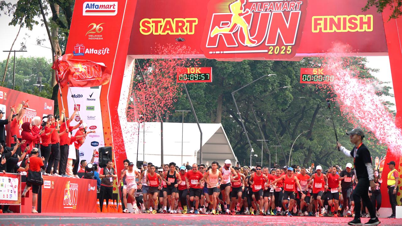 Ungguli Agus Prayogo, Rikki Simbolon Juara 10K Alfamart Run 2025