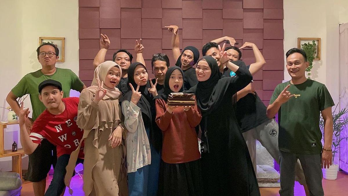 Potret Jadul Nissa Sabyan yang Kini Genap 24 Tahun, Netizen Salfok ...