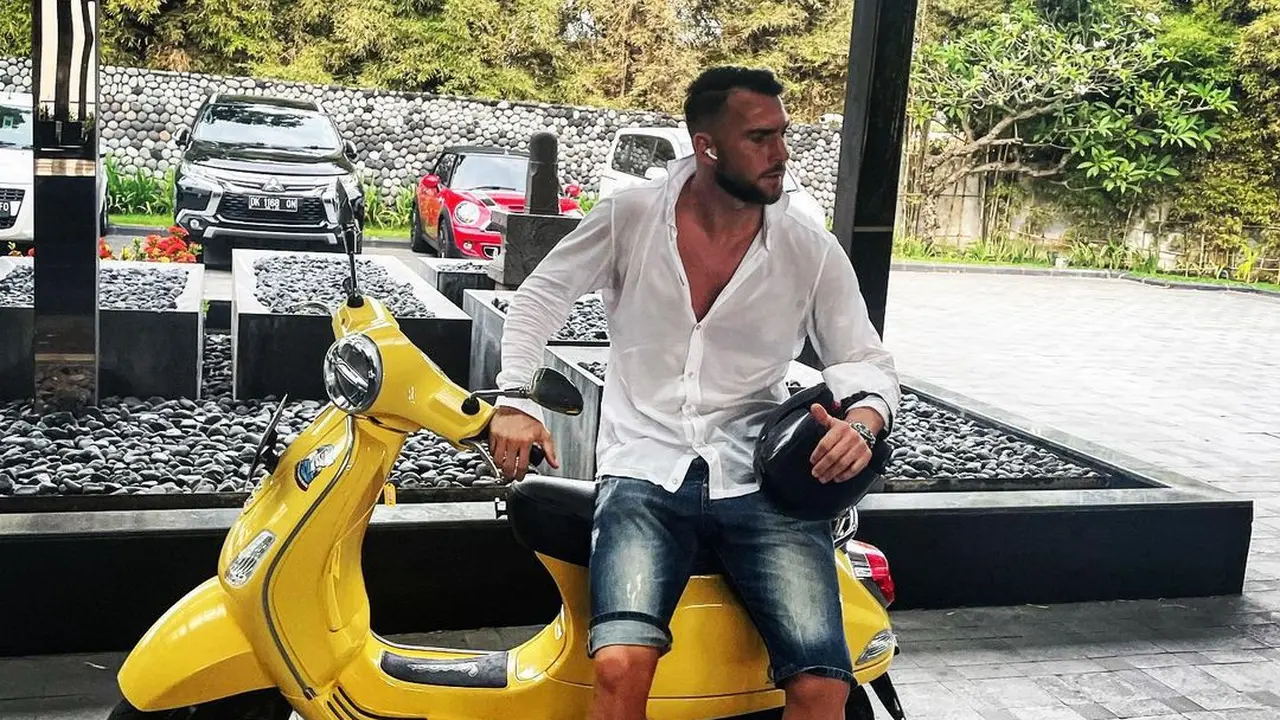 Gaya Hidup Marko Simic yang Putuskan Keluar dari Persija - Lifestyle ...