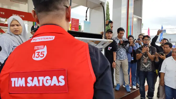 Aman Pace, BBM di SPBU Sentani Jayapura Sesuai Standar - Regional ...