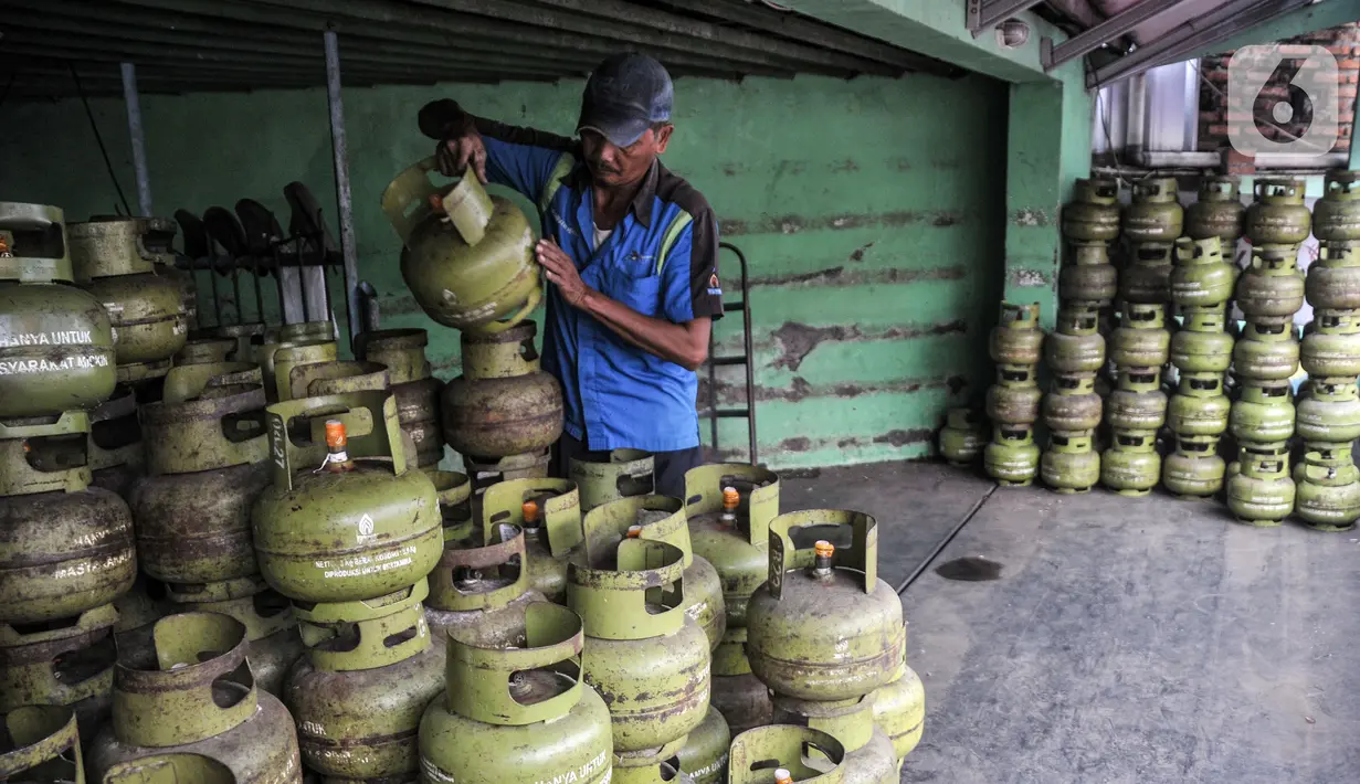 Rencana Penggantian LPG 3 Kg dengan Kompor Listrik 1.000 Watt - Foto ...