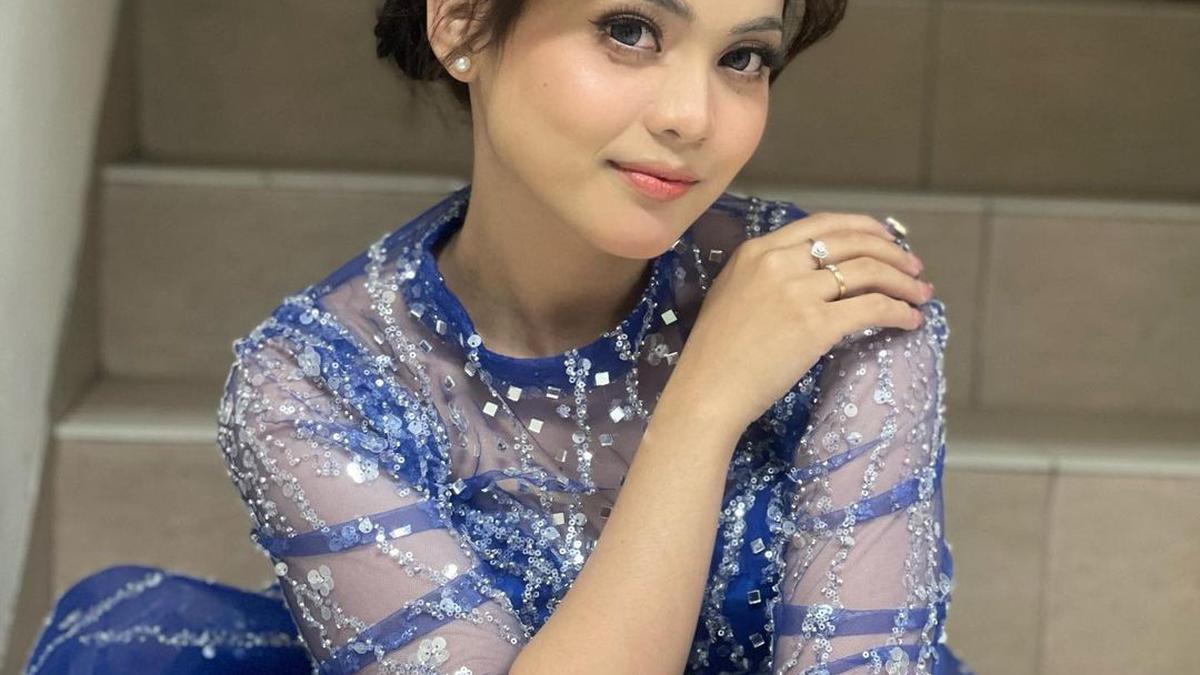 Pedangdut Putri Isnari Gelar Malam Mapacci Jelang Pernikahan, Apa Itu ...