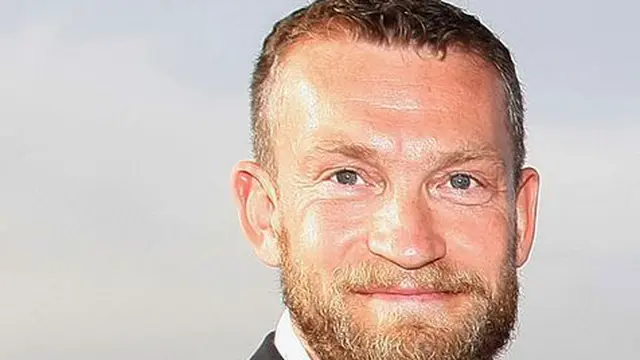 Pria Asal Islandia Tulis Pengalaman Hidupnya Menjadi Miliarder - Bisnis ...