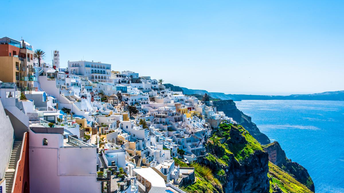 50 Tempat Wisata Paling Populer di Yunani - Ragam Bola.com