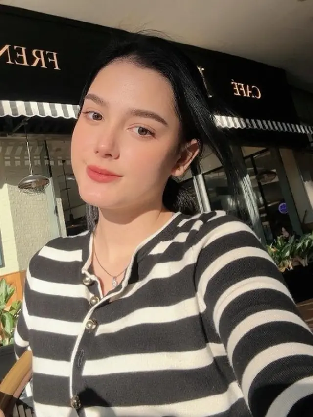 10 Potret Cantiknya Yasmine Ow, Selebgram Asal Malaysia Adik Ipar Ammar ...