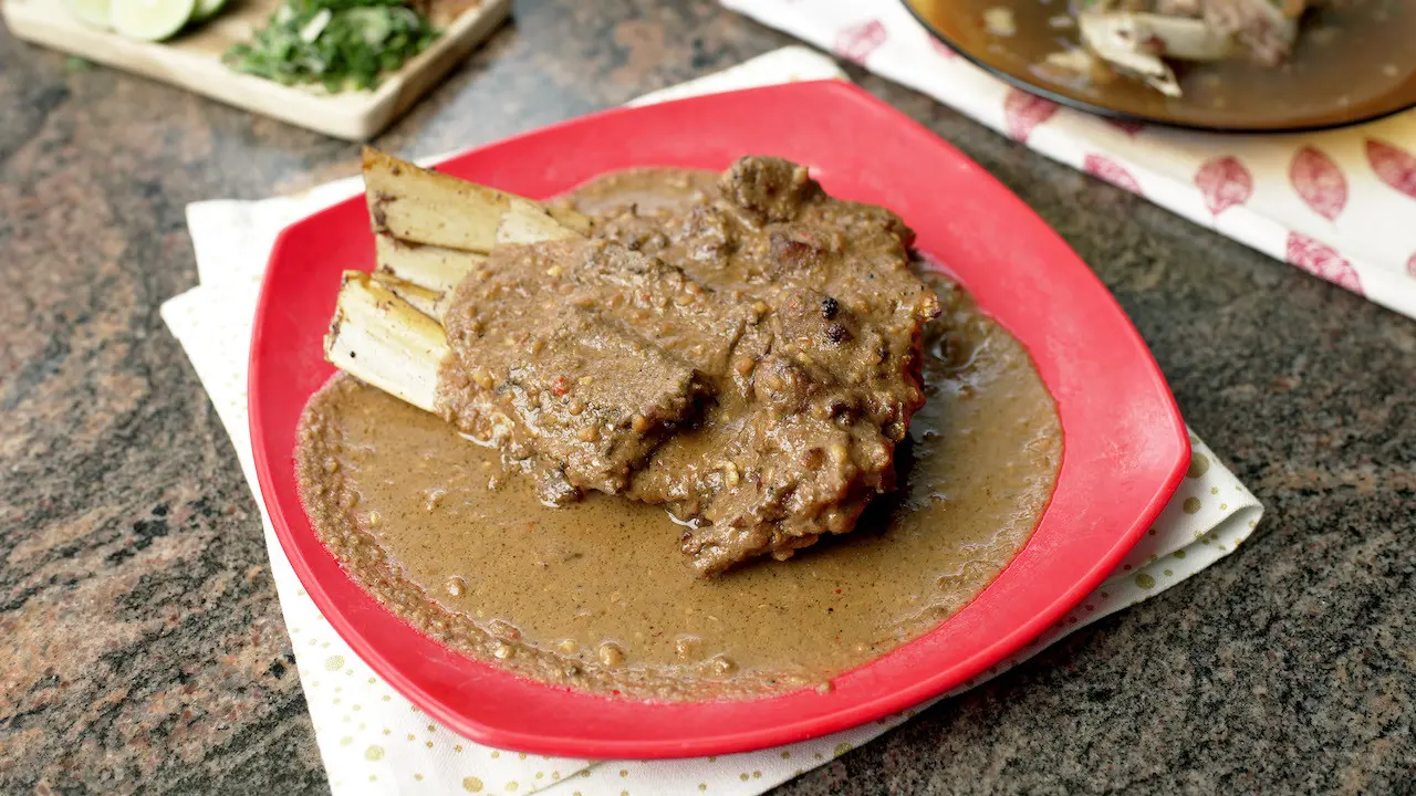 Mengenal Konro Karebosi, Kuliner Legendaris di Makassar - Regional ...