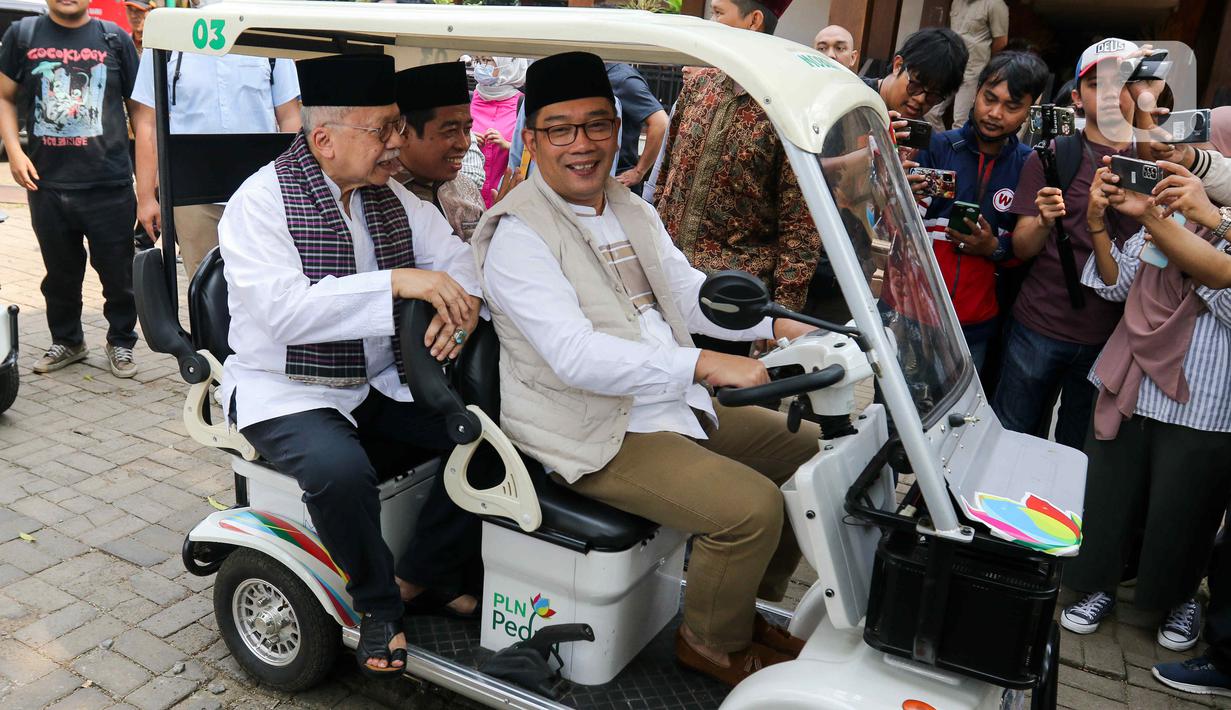 Ridwan Kamil Silaturahmi dengan Fauzi Bowo di Setu Babakan