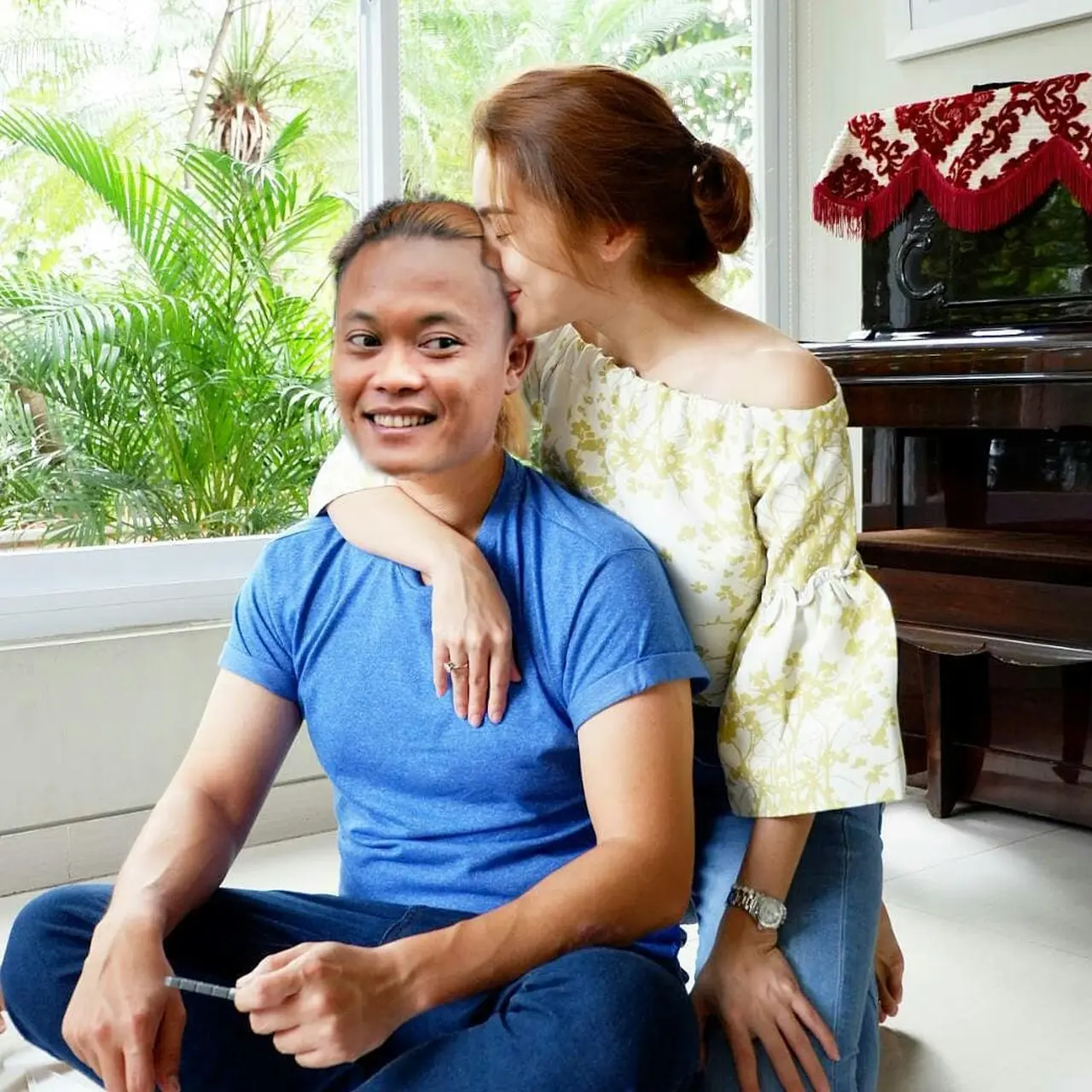 6 Editan Foto Seleb Bak Pasangan Kekasih Ini Bikin Ketawa Geli - Hot ...