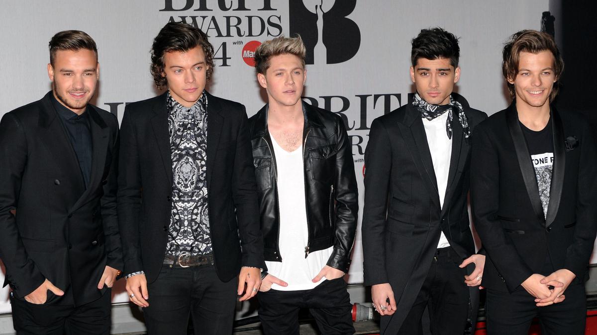 Lirik Lagu One Way Or Another (Teenage Kicks) - One Direction