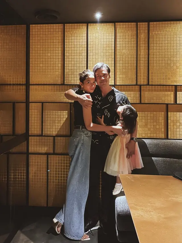 6 Potret Perjalanan Cinta Putri Marino dan Chicco Jerikho, Akui Menyesal Nikah Muda - Hot ...