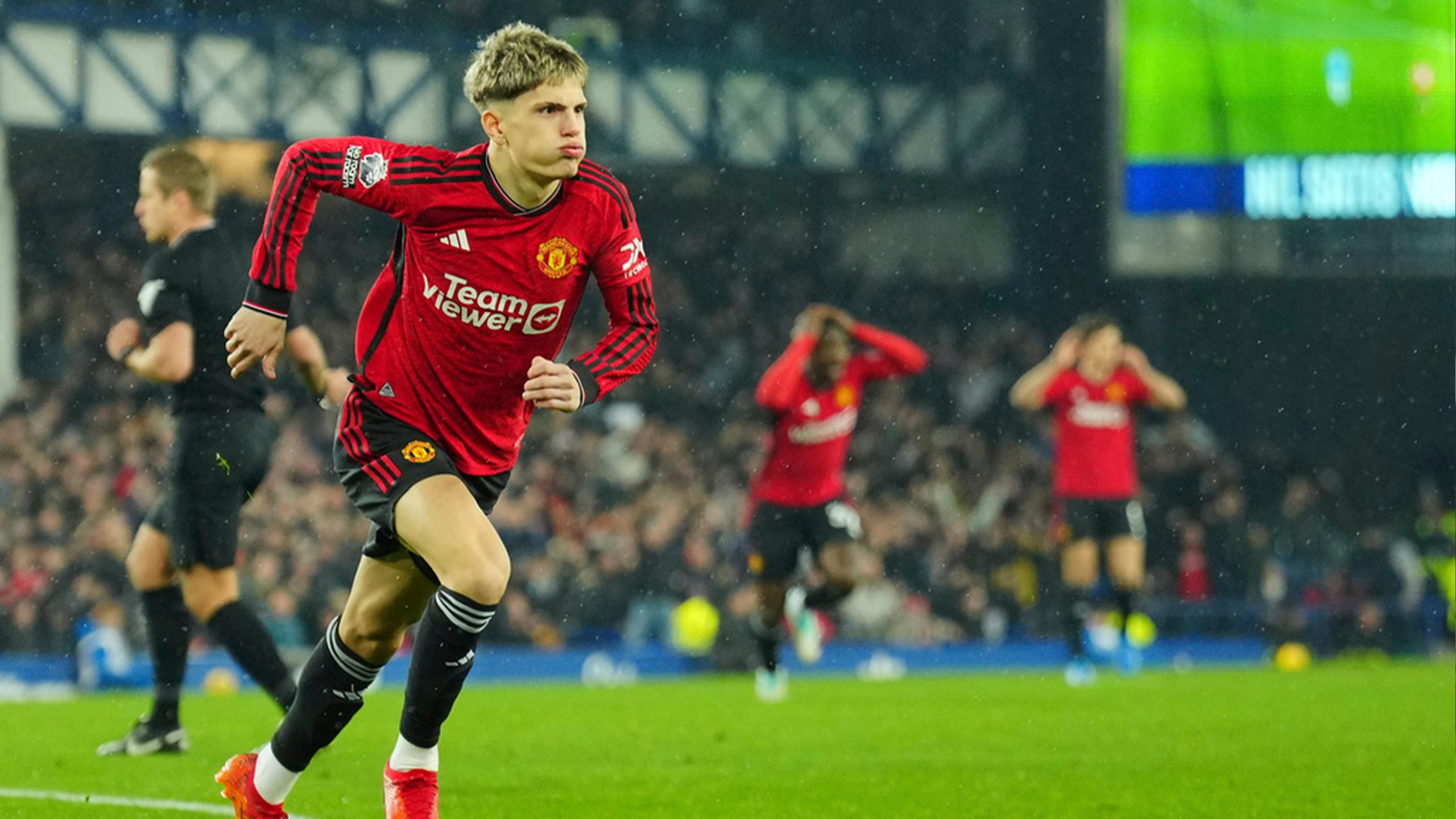 Karier Masih Menggantung, Apa yang Salah dengan Alejandro Garnacho?