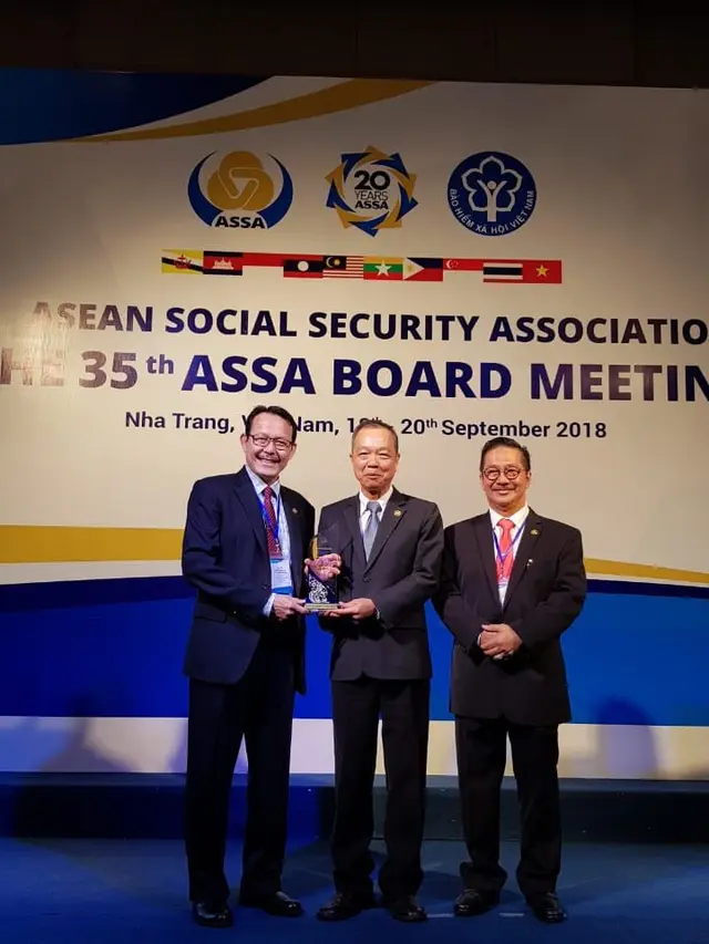 Lakukan Inovasi, BPJS Kesehatan Raih Penghargaan Internasional - Health ...