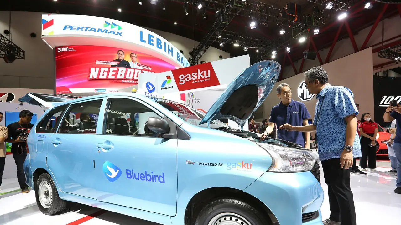 Ribuan Unit Blue Bird Sudah Gunakan BBG, Ini Alasannya