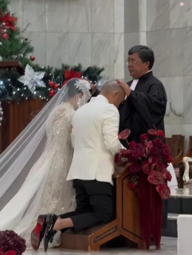 7 Potret Pernikahan Winona Delany dan Frank Hutapea Putra Hotman Paris ...