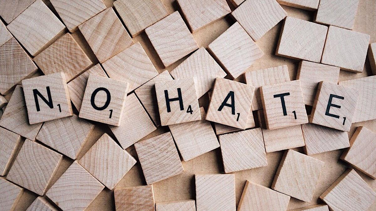 36 Kata-Kata Balasan untuk Haters, Berkelas tapi Menohok - Ragam Bola.com