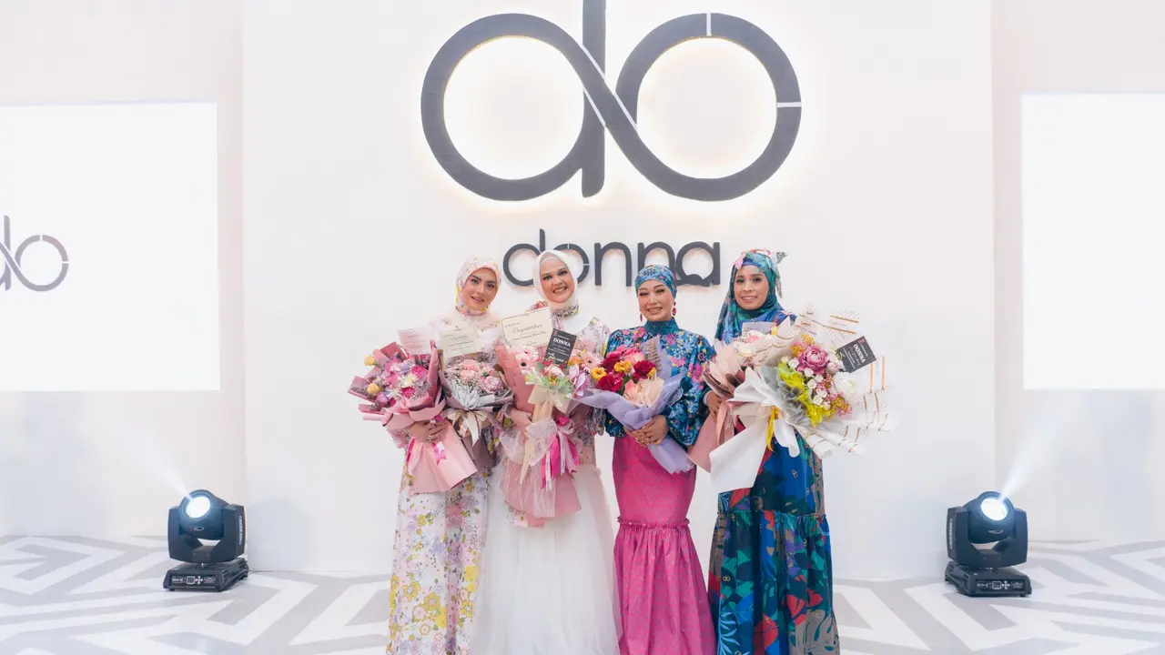 Desainer Muliani Alif Warnai Dunia Seni dengan Steel Blue Hingga Pastel ...